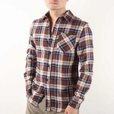 中国 7つの色の綿の長い袖の人の偶然の格子縞のシャツ 販売のため