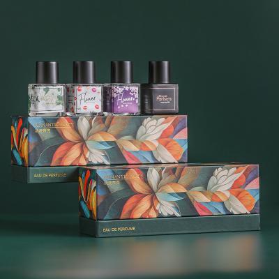 Cina 4 pezzi Perfume Gift Set per le parti intime delle donne incantevole profumo Eau de Toilette in vendita