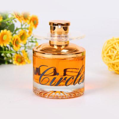 Cina 50 ml di profumo di fiori duraturo spray per il corpo femminile con stiletto e ingrediente di rosmarino in vendita