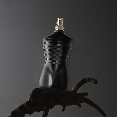 Cina Contenuto netto 100 ml Perfume maschile Oceano Gentleman Perfume luminoso e affascinante in vendita