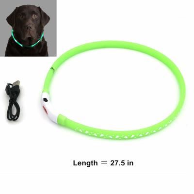 China El modelo de la Navidad enciende para arriba los cuellos de la seguridad del LED para los perros cómodos para llevar en venta