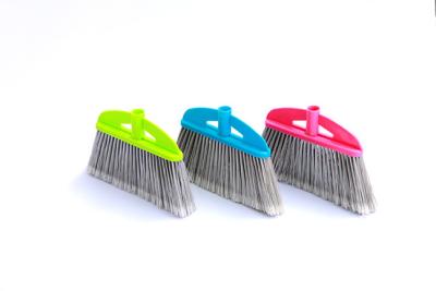 Cina Scopa ampia del pavimento del PVC/pulizia dritta di plastica della casa della ricarica della scopa in vendita