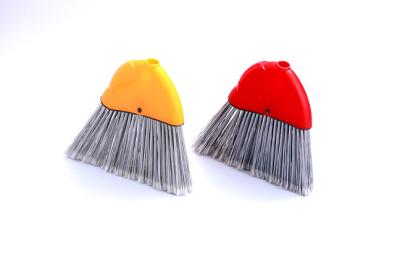 Cina Scope del PVC di rosso arancio/scopa di plastica commerciali della famiglia in vendita