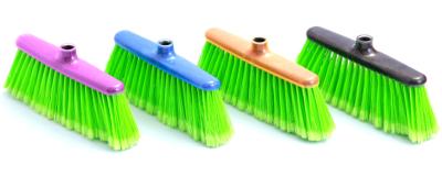 中国 家のきれいな besom のブラシのための エリザベート の屋内屋外のまっすぐなプラスチックほうき 販売のため