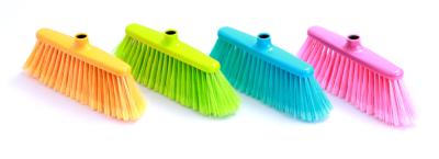 中国 クリーニング用具ポリ塩化ビニールのプラスチックは エリザベート のまっすぐな結め換え品のほうきの頭部/押しほうきを掃きます 販売のため