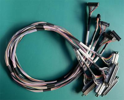 China Two Row Type Connector Insulation Metal Shielding Acquisition Signal Line 2.5KV DB37 Te koop