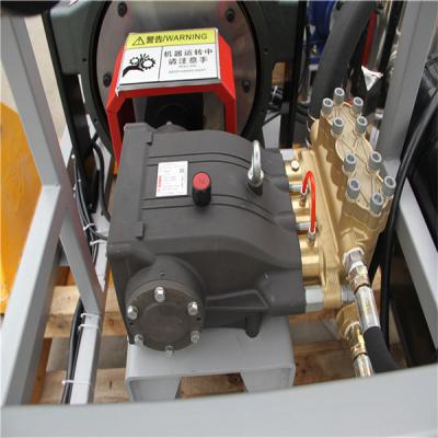 Cina Linea acqua ad alta pressione Jet Sewer Machine 2900psi 26.4gal/Min in vendita