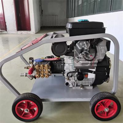 Cina Train Stand Washing High Pressure Water Jet Cleaner 35MPa 21L/Min in vendita
