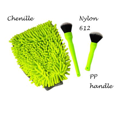 Cina La pulizia verde dell'automobile del guanto mezzo del panno spazzola la spazzola automobilistica del lavaggio dei guanti della ciniglia di 25cm in vendita