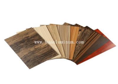 Cina Pettorale pubblicitario di alluminio resistente agli urti di finitura di legno di materiale composito del metallo in vendita
