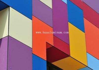 Cina Pannelli di rivestimento infrangibili di MCM del materiale composito del metallo di 1220x2440mm in vendita