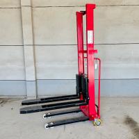 China Loading Unloading Forklift Automatic Lifting 1t Handling Electric Lifting Warehouse Forklift for sale