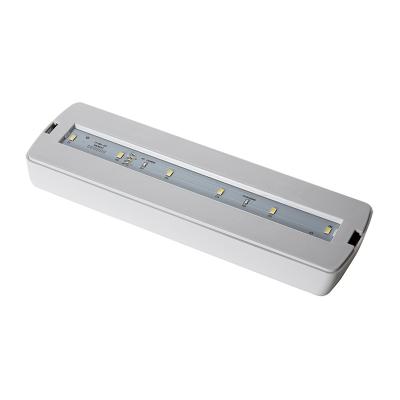 China Berijpt Navulbaar de Noodsituatielicht van Dekkings Ni-CD met 6pcs Leds Te koop