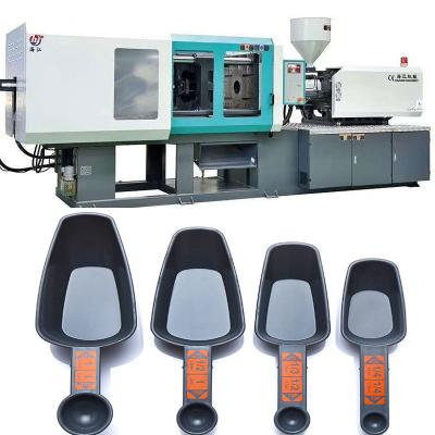 China 550kN-1600kN Clamping Force PET Preform Injection Molding Machine 154cm3-3200cm3 Injection Volume 2-36kW Heating Power for sale
