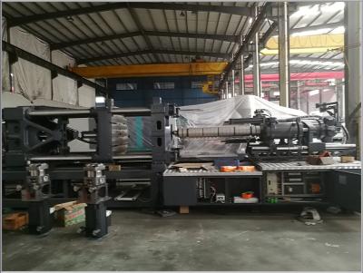China Molde plástico de poco ruido que hace la máquina/el equipo plástico del moldeo a presión en venta