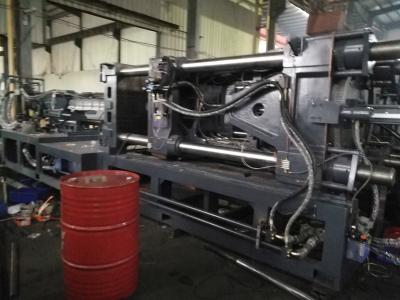 Chine la machine automatique de moulage par injection 290T pour injectent la puissance en plastique de chauffage des produits 12kw à vendre