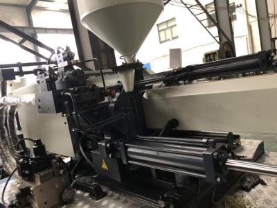 Chine Économie d'énergie automatique standard de machine de moulage par injection avec le certificat ISO9001 à vendre