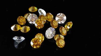China HPHT Pink Bule Green Yellow Uncut Diamond CVD Lab Grown Colored Rough Diamond for sale