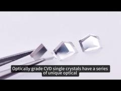 Mono sans couleur CVD en laboratoire Diamants cultivés Prisme optique à cristal unique 2x2x1 mm