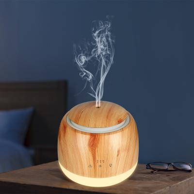 中国 Custom Aroma Oil Diffuser 300ml 30dB Car Air Freshener 販売のため