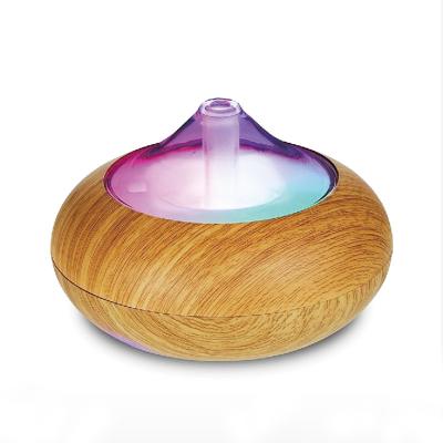 Cina 20ml/H Aromatherapy Essential Oil Diffuser Water Cube Ultrasonic Aroma Diffuser in vendita