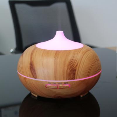Cina ABS 300ml Home Aromatherapy Diffuser Electric Room Diffuser Machine in vendita