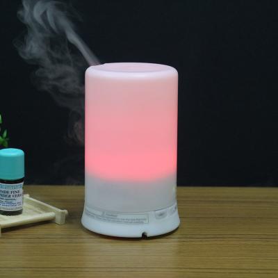 China Home Electric Aroma Diffuser Machine Aroma Mist Diffuser 100ml for sale