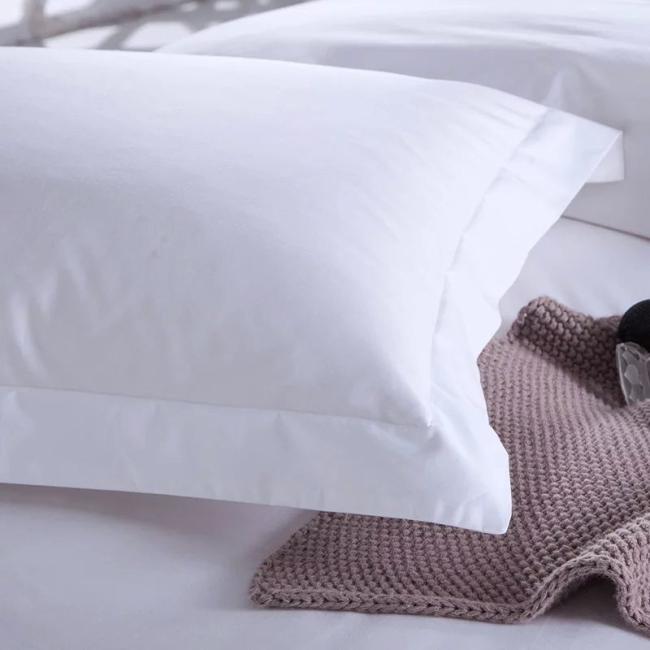 Wholesale Luxury White 3ootc Cotton Bed Sheet Hotel Satin Bedding Set