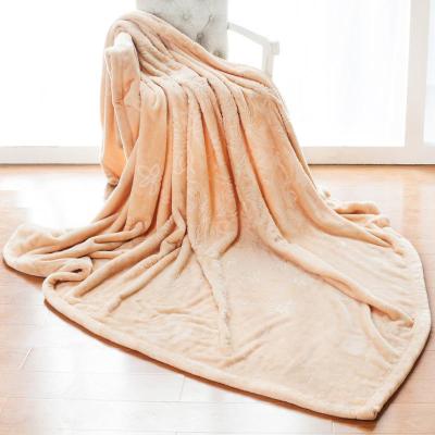 China White Warm Hotel Bed Blanket Hotel Flannel Blanket For Versatile Use for sale