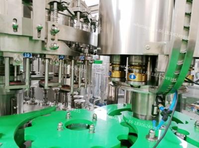中国 ビールのための1単位に付き自動ガラス ビンの充填機3つは/飲み物を炭酸塩化しました 販売のため