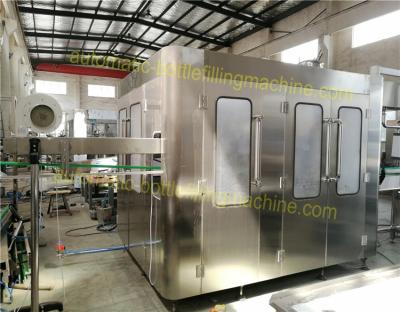 Cina Macchina di rifornimento gassosa scientifica della bevanda 250ML - alto livello della bottiglia 2L di automazione in vendita