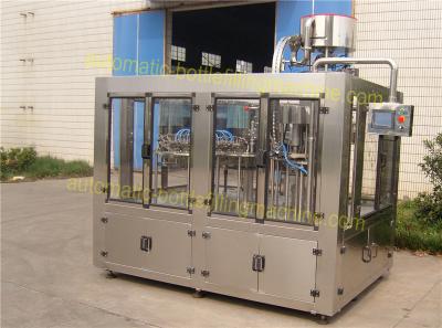 Cina Linea di imbottigliamento strutturata compatto attrezzatura, macchina di rifornimento gassosa della bibita in vendita