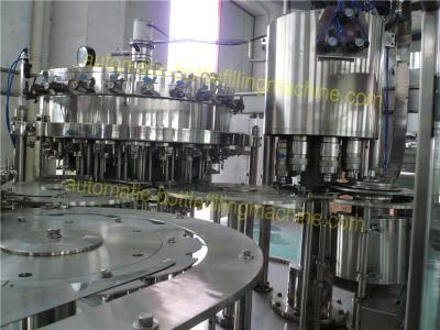 Cina Linea di imbottigliamento strutturata compatto attrezzatura, macchina di rifornimento gassosa della bibita in vendita
