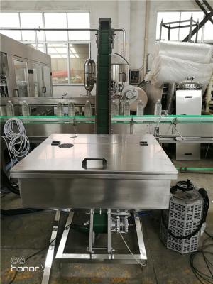 Cina Imbottigliatrice liquida automatica, appendente - macchina utensile dell'acqua di tecnologia del collo in vendita