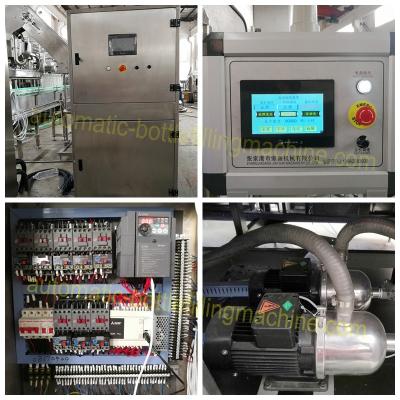 Cina Imbottigliatrice aumentante/di coperchiamento dell'acqua 3 in 1 tipo 40 ugelli di riempimento di Monoblock in vendita
