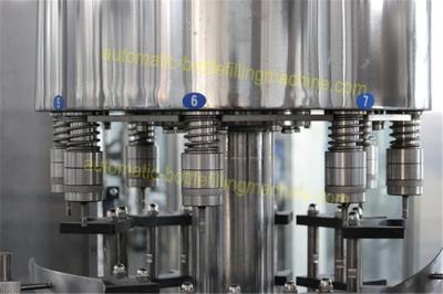 Cina Sistema magnetico automatico di coppia di torsione dell'imbottigliatrice della mini acqua minerale per il coperchiamento regolare in vendita