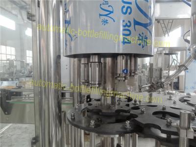 Cina Macchina di rifornimento liquida capa della struttura compatta 6 automatici della macchina di rifornimento del latte della soia in vendita