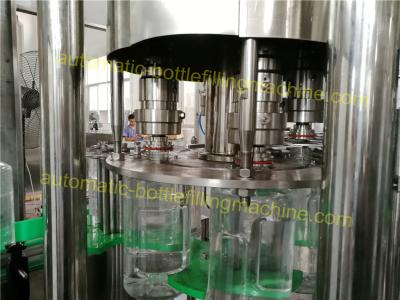 Cina 3L / 5L/10L grande acqua potabile in bottiglia, acqua minerale 3 in 1 linea a macchina di riempimento imbottigliante di produzione in vendita