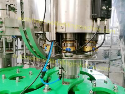 中国 ビールのための1単位に付き自動ガラス ビンの充填機3つは/飲み物を炭酸塩化しました 販売のため