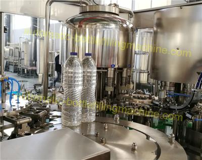 Cina Macchina di rifornimento dell'acqua minerale di bottiglia dell'ANIMALE DOMESTICO, attrezzatura di imbottigliamento di acqua in vendita