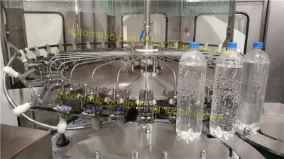 Cina Imbottigliatrice automatica della soda, produzione di attrezzature della bevanda di energia in vendita