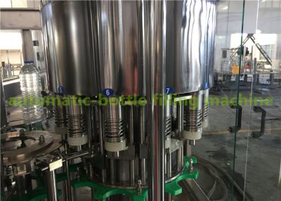Cina l'imballaggio d'etichettatura di 4000BPH 500ml innaffia la pianta della bevanda dell'imbottigliatrice in vendita
