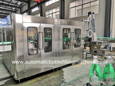 Cina Imbottigliatrice di vetro completamente automatica per il riempitore e la capsulatrice di Monoblock della cola in vendita