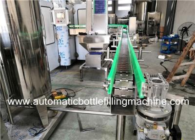Cina Imbottigliatrice di vetro completamente automatica per il riempitore e la capsulatrice di Monoblock della cola in vendita