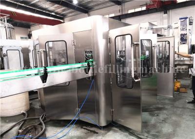 Cina SGS della pianta del succo di frutta dell'imbottigliamento di vetro 250ml e della tappatrice passato in vendita