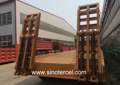 Cina Cargo Semi Low Bed Heavy Duty Semi Lowbed Trailer JOST 3.5 Kingpin in vendita