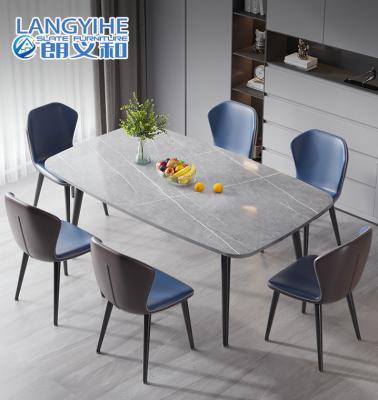 Cina Forma ovale di marmo minimalista di combinazione del tavolo da pranzo e della sedia del metallo in vendita