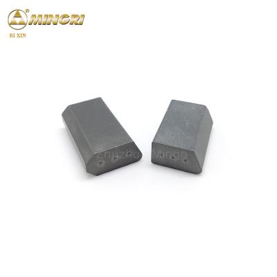China O carboneto de tungstênio de YG6 YG8 YK05 introduz o de ponta da placa do arado de neve para tratores compactos à venda