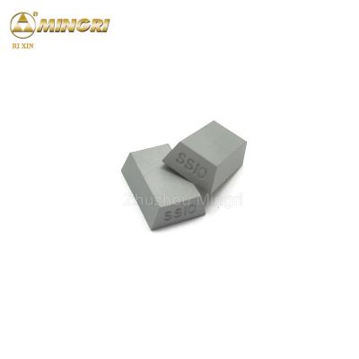 Cina Punte di brasatura resistenti all'uso SS10 del carburo cementato del tungsteno per il taglio del calcare in vendita