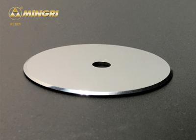 China La cuchilla redonda del carburo de tungsteno para rajar la materia prima del cigarrillo/del cigarro pulió en venta